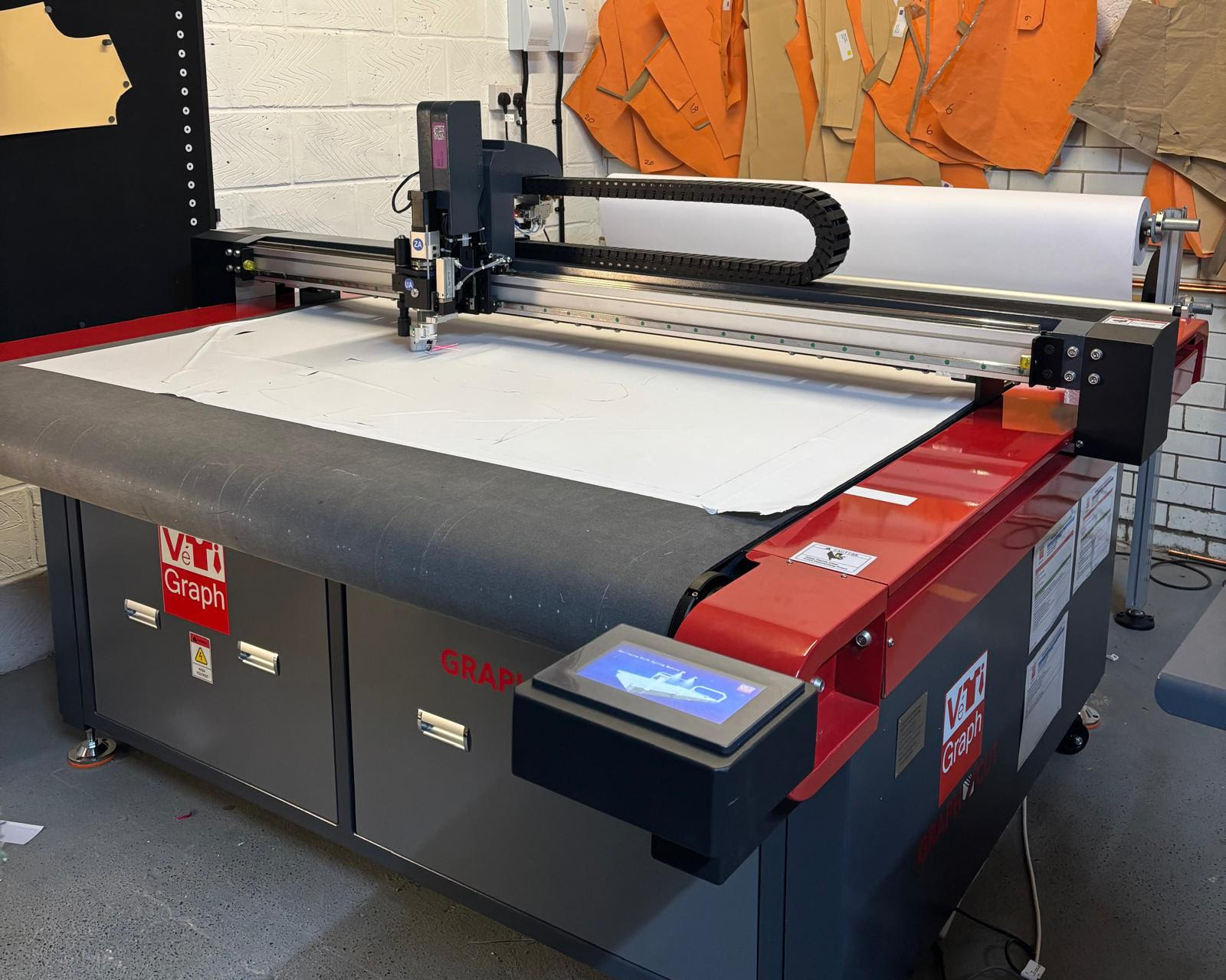 Studio CNC Sample Cutter - VetiGraph